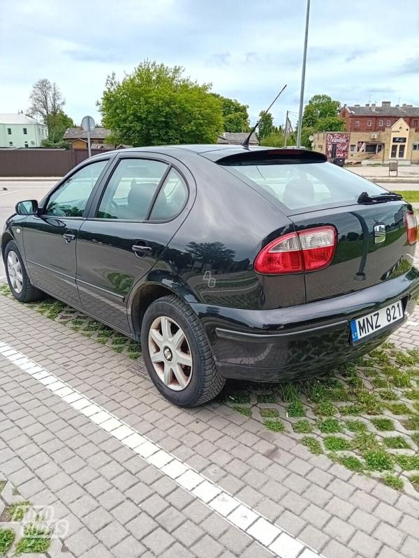 Melns SEAT Leon 2004 Vilkaviškis, ar dzinēja tilpumu 1.60 L un nobraukumu 198 tūkst. km par 1350 €, foto 5 vietnē AUTOMOTO.COM.LV