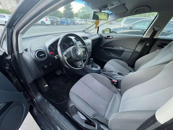Black SEAT Leon 2005 in Vilnius, with an engine capacity of 1.98 L and mileage of 179 thousand km for 1999 €, photo 9 on AUTOMOTO.COM.LV
