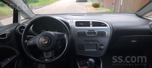 Black SEAT Leon 2005 in Riga, with an engine capacity of 2.00 L and mileage of 250 thousand km for 1200 €, photo 7 on AUTOMOTO.COM.LV