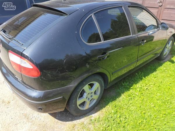 Black SEAT Leon 2005 in Birzai, with an engine capacity of 1.80 L and mileage of 234 thousand km for 1800 €, photo 2 on AUTOMOTO.COM.LV