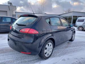 Melns SEAT Leon 2006 Utena, ar dzinēja tilpumu 1.60 L un nobraukumu 161 tūkst. km par 1999 €, foto 5 vietnē AUTOMOTO.COM.LV
