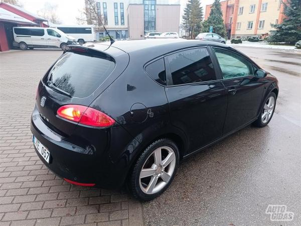 Black SEAT Leon 2006 in Vilnius, with an engine capacity of 2.00 L and mileage of 300 thousand km for 1300 €, photo 5 on AUTOMOTO.COM.LV