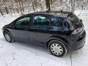 Black SEAT Leon 2006 in Alytus, with an engine capacity of 1.97 L and mileage of 313 thousand km for 1200 €, photo 6 on AUTOMOTO.COM.LV