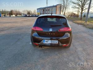 Melns SEAT Leon 2006 Talsi, ar dzinēja tilpumu 1.90 L un nobraukumu 307 tūkst. km par 2200 €, foto 6 vietnē AUTOMOTO.COM.LV