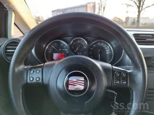 Melns SEAT Leon 2006 Talsi, ar dzinēja tilpumu 1.90 L un nobraukumu 307 tūkst. km par 2200 €, foto 14 vietnē AUTOMOTO.COM.LV