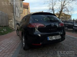 Melns SEAT Leon 2006 Cēsis, ar dzinēja tilpumu 1.90 L un nobraukumu 288 tūkst. km par 1490 €, foto 8 vietnē AUTOMOTO.COM.LV