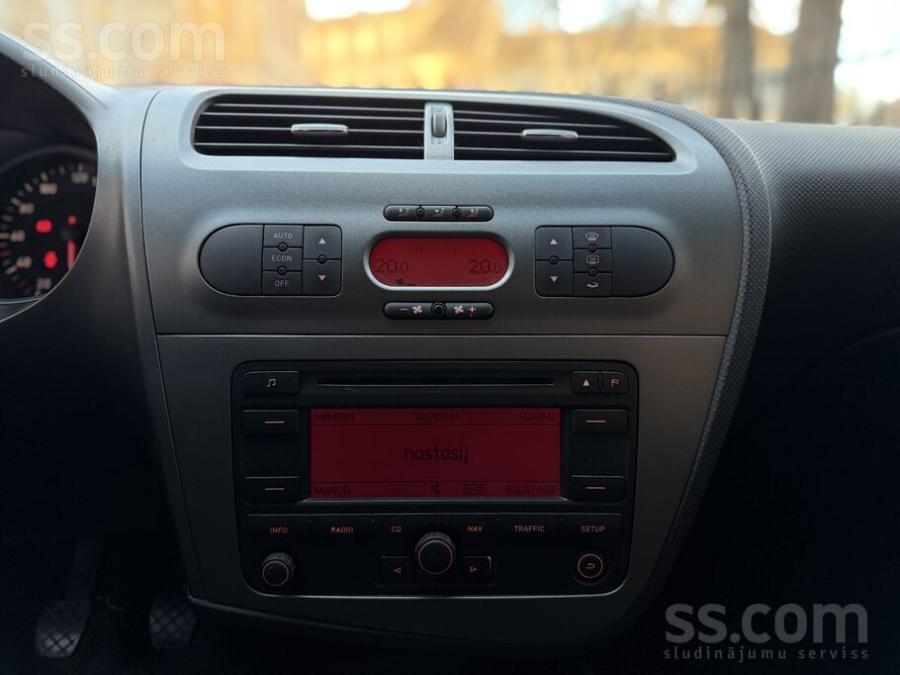 Melns SEAT Leon 2006 Cēsis, ar dzinēja tilpumu 1.90 L un nobraukumu 288 tūkst. km par 1490 €, foto 15 vietnē AUTOMOTO.COM.LV