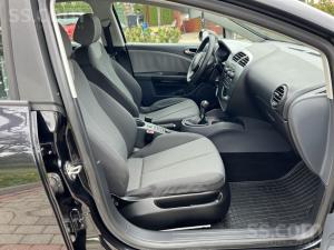 Black SEAT Leon 2006 in Cesis, with an engine capacity of 1.60 L and mileage of 224 thousand km for 3500 €, photo 13 on AUTOMOTO.COM.LV