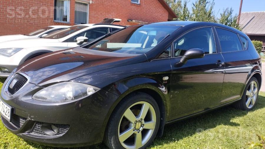 Melns SEAT Leon 2006 Ogre, ar dzinēja tilpumu 2.00 L un nobraukumu 394 tūkst. km par 2050 €, foto 17 vietnē AUTOMOTO.COM.LV