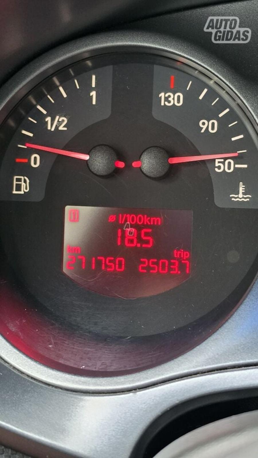 Melns SEAT Leon 2006 Zarasai, ar dzinēja tilpumu 2.00 L un nobraukumu 272 tūkst. km par 1300 €, foto 23 vietnē AUTOMOTO.COM.LV