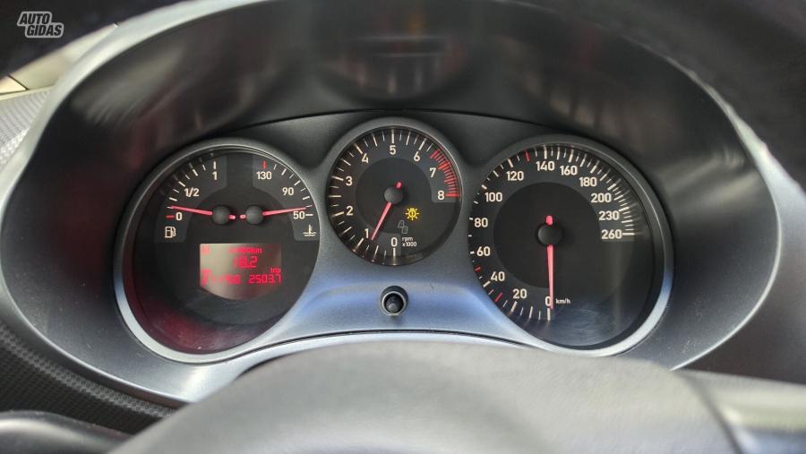 Melns SEAT Leon 2006 Zarasai, ar dzinēja tilpumu 2.00 L un nobraukumu 272 tūkst. km par 1300 €, foto 24 vietnē AUTOMOTO.COM.LV