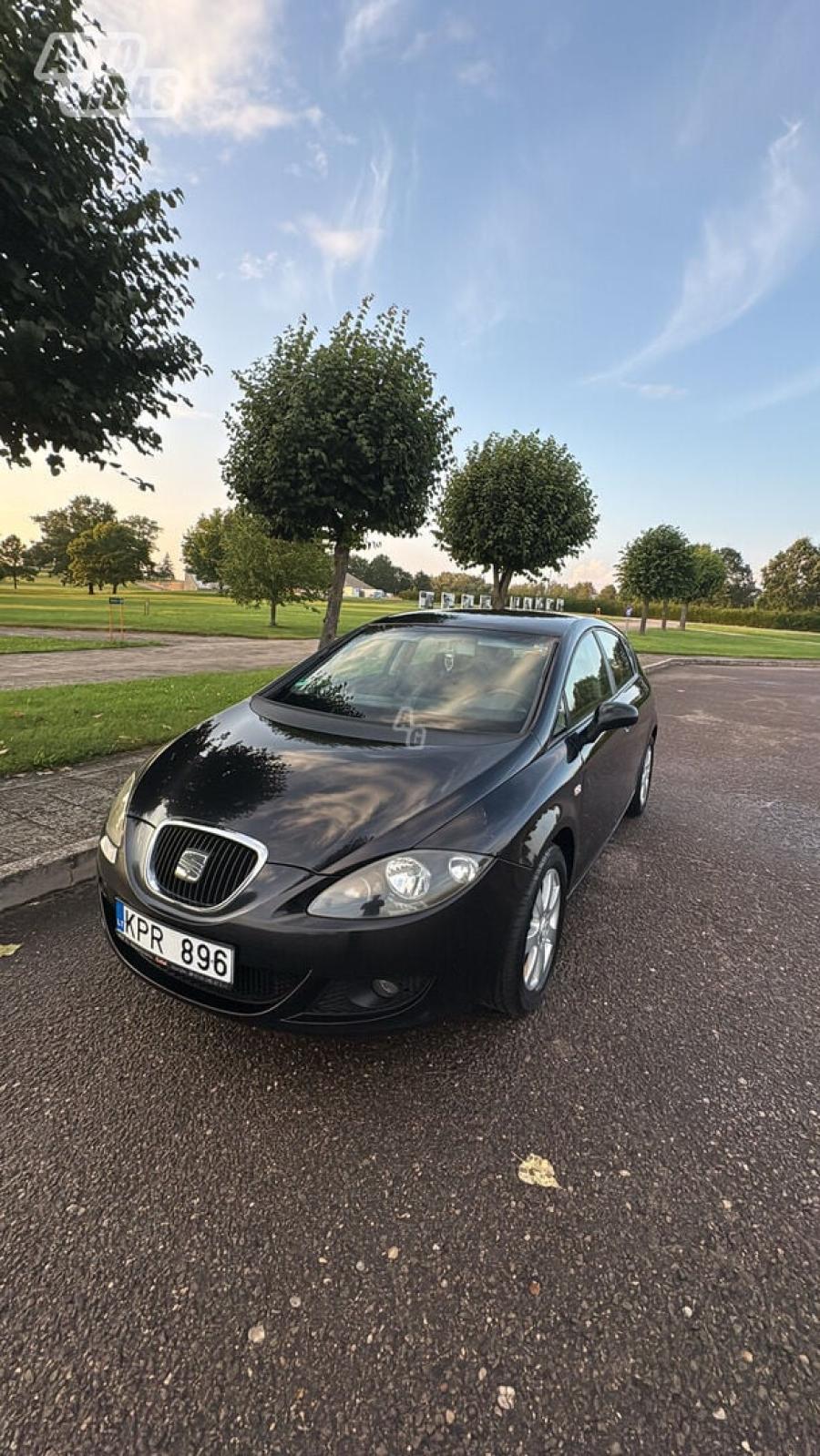 Black SEAT Leon 2006 in Kaunas, with an engine capacity of 2.00 L and mileage of 276 thousand km for 999 €, photo 8 on AUTOMOTO.COM.LV