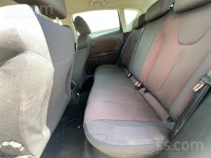 Melns SEAT Leon 2006 Cēsis, ar dzinēja tilpumu 1.90 L un nobraukumu 288 tūkst. km par 1200 €, foto 5 vietnē AUTOMOTO.COM.LV