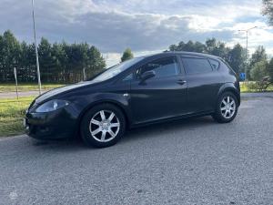 Melns SEAT Leon 2006 Utena, ar dzinēja tilpumu 1.97 L un nobraukumu 430 tūkst. km par 999 €, foto  vietnē AUTOMOTO.COM.LV