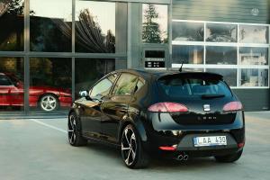 Black SEAT Leon 2006 in Panevezys, with an engine capacity of 1.97 L and mileage of 250 thousand km for 3000 €, photo  on AUTOMOTO.COM.LV