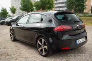 Black SEAT Leon 2007 in Liepaja, with an engine capacity of 2.00 L and mileage of 279 thousand km for 2250 €, photo 9 on AUTOMOTO.COM.LV