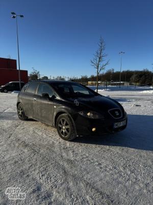 Melns SEAT Leon 2007 Panevēža, ar dzinēja tilpumu 1.90 L un nobraukumu 416 tūkst. km par 1500 €, foto 3 vietnē AUTOMOTO.COM.LV