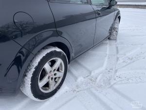 Black SEAT Leon 2007 in Alytus, with an engine capacity of 2.00 L and mileage of 390 thousand km for 1800 €, photo 11 on AUTOMOTO.COM.LV