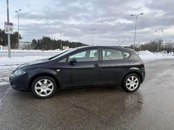 Melns SEAT Leon 2007 Viļņa, ar dzinēja tilpumu 1.98 L un nobraukumu 323 tūkst. km par 1900 €, foto 2 vietnē AUTOMOTO.COM.LV