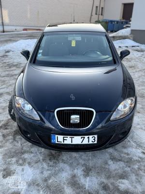 Melns SEAT Leon 2007 Kauņa, ar dzinēja tilpumu 2.00 L un nobraukumu 390 tūkst. km par 2250 €, foto 3 vietnē AUTOMOTO.COM.LV