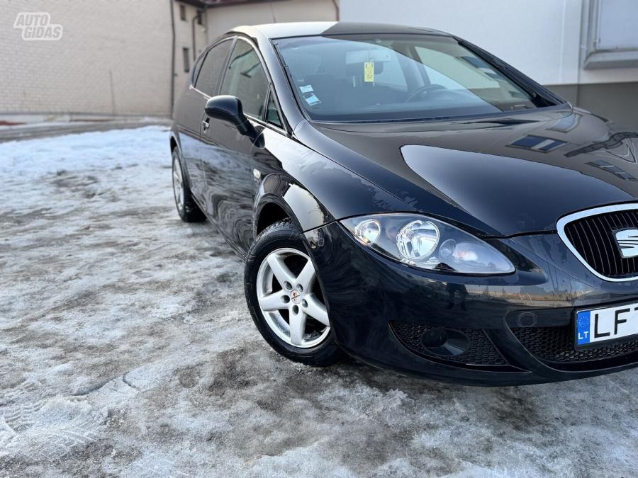 Melns SEAT Leon 2007 Kauņa, ar dzinēja tilpumu 2.00 L un nobraukumu 390 tūkst. km par 2250 €, foto 8 vietnē AUTOMOTO.COM.LV
