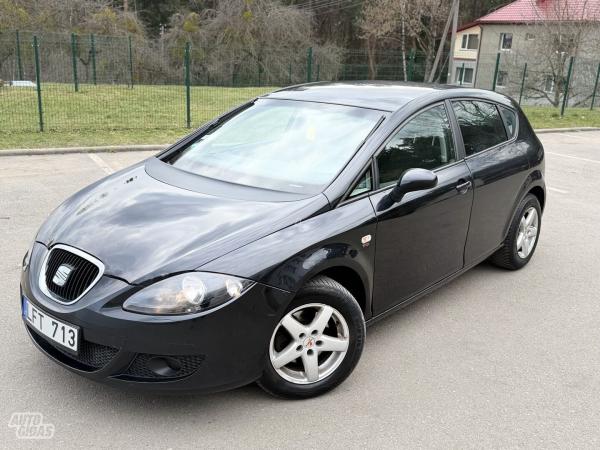 Melns SEAT Leon 2007 Kauņa, ar dzinēja tilpumu 2.00 L un nobraukumu 390 tūkst. km par 2100 €, foto 1 vietnē AUTOMOTO.COM.LV