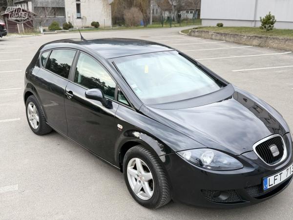 Melns SEAT Leon 2007 Kauņa, ar dzinēja tilpumu 2.00 L un nobraukumu 390 tūkst. km par 2100 €, foto 9 vietnē AUTOMOTO.COM.LV