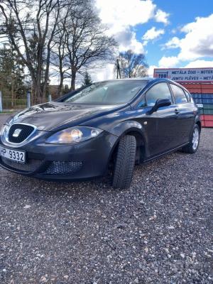 Black SEAT Leon 2007 in Cesis, with an engine capacity of 1.60 L and mileage of 263 thousand km for 1650 €, photo  on AUTOMOTO.COM.LV