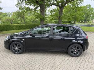 Melns SEAT Leon 2007 Valmiera, ar dzinēja tilpumu 1.90 L un nobraukumu 175 tūkst. km par 2690 €, foto 7 vietnē AUTOMOTO.COM.LV