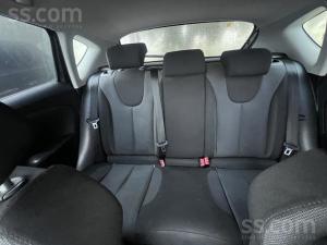 Melns SEAT Leon 2007 Talsi, ar dzinēja tilpumu 2.00 L un nobraukumu 368 tūkst. km par 1999 €, foto 7 vietnē AUTOMOTO.COM.LV
