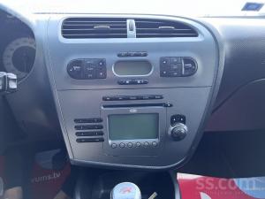 Melns SEAT Leon 2007 Talsi, ar dzinēja tilpumu 2.00 L un nobraukumu 368 tūkst. km par 1999 €, foto 9 vietnē AUTOMOTO.COM.LV