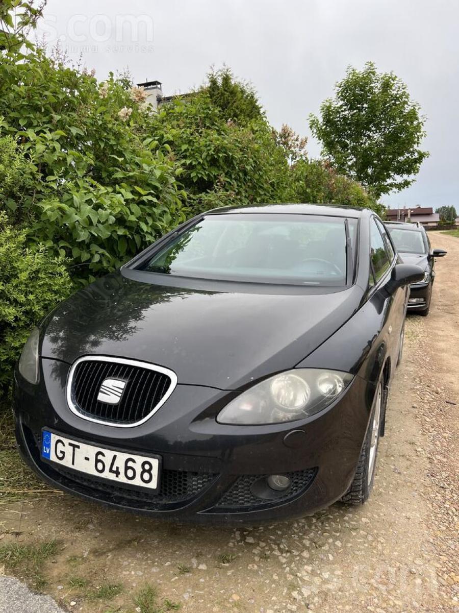 Black SEAT Leon 2007 in Riga, with an engine capacity of 1.90 L and mileage of 369 thousand km for 1400 €, photo 9 on AUTOMOTO.COM.LV