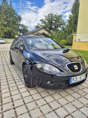 Black SEAT Leon 2007 in Dobele, with an engine capacity of 1.60 L and mileage of 238 thousand km for 1550 €, photo  on AUTOMOTO.COM.LV