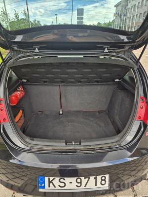Black SEAT Leon 2007 in Dobele, with an engine capacity of 1.60 L and mileage of 238 thousand km for 1550 €, photo 7 on AUTOMOTO.COM.LV