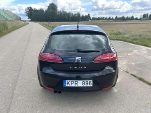 Melns SEAT Leon 2007 Kauņa, ar dzinēja tilpumu 1.96 L un nobraukumu 277 tūkst. km par 1350 €, foto 7 vietnē AUTOMOTO.COM.LV
