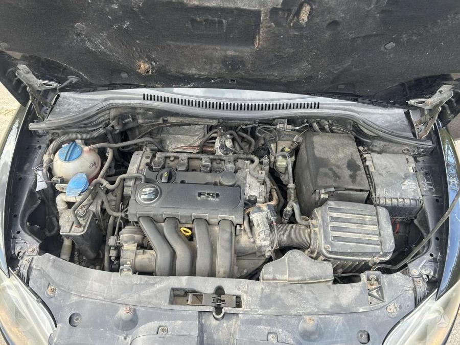 Melns SEAT Leon 2007 Kauņa, ar dzinēja tilpumu 1.96 L un nobraukumu 277 tūkst. km par 1350 €, foto 20 vietnē AUTOMOTO.COM.LV