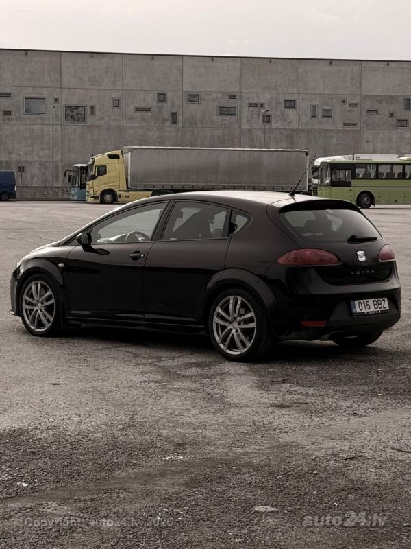 Melns SEAT Leon 2008 Tallina, ar dzinēja tilpumu 2.00 L un nobraukumu 218 tūkst. km par 5200 €, foto 6 vietnē AUTOMOTO.COM.LV