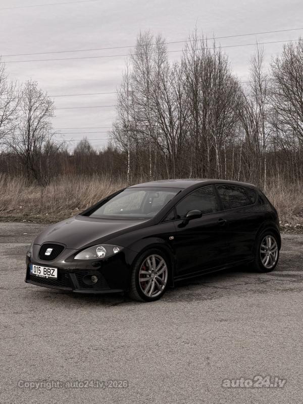 Melns SEAT Leon 2008 Tallina, ar dzinēja tilpumu 2.00 L un nobraukumu 218 tūkst. km par 5200 €, foto 8 vietnē AUTOMOTO.COM.LV