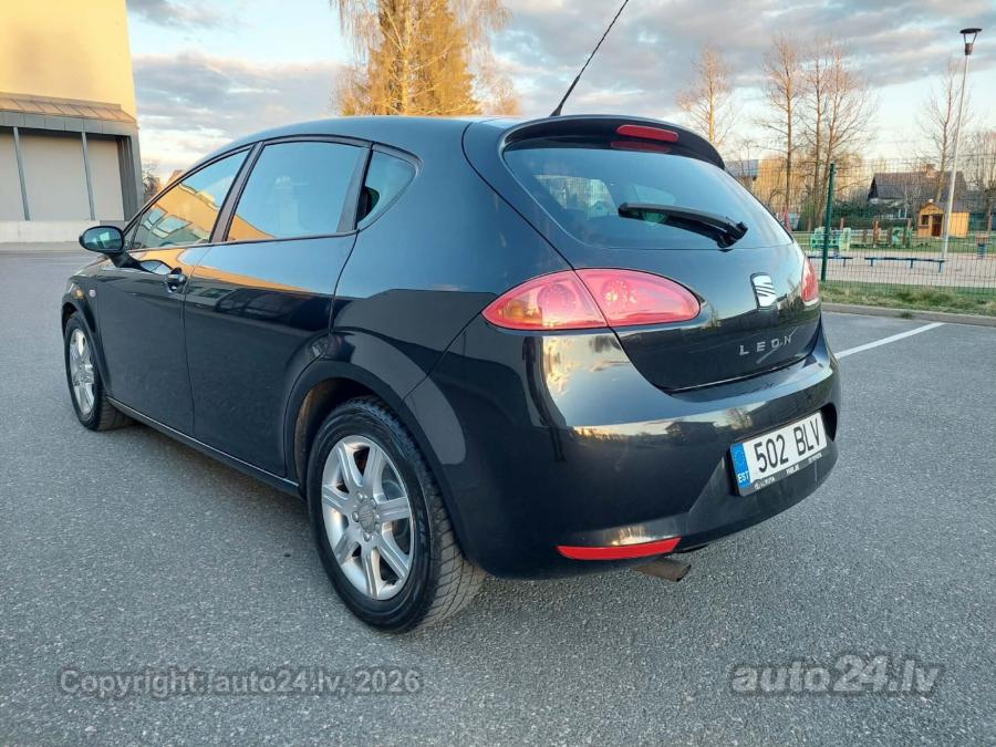 Melns SEAT Leon 2008 Tartu, ar dzinēja tilpumu 1.90 L un nobraukumu 333 tūkst. km par 2700 €, foto 5 vietnē AUTOMOTO.COM.LV
