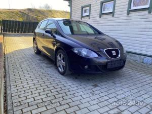 Melns SEAT Leon 2008 Tallina, ar dzinēja tilpumu 2.00 L un nobraukumu 269 tūkst. km par 2990 €, foto 4 vietnē AUTOMOTO.COM.LV