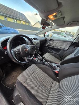 Black SEAT Leon 2008 in Kaunas, with an engine capacity of 1.90 L and mileage of 216 thousand km for 2300 €, photo 8 on AUTOMOTO.COM.LV