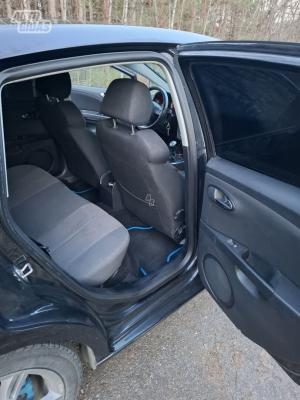 Black SEAT Leon 2008 in Klaipeda, with an engine capacity of 2.00 L and mileage of 258 thousand km for 2800 €, photo 9 on AUTOMOTO.COM.LV