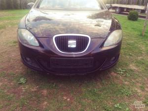 Black SEAT Leon 2008 in Druskininkai, with an engine capacity of 1.90 L and mileage of 303 thousand km for 420 €, photo  on AUTOMOTO.COM.LV