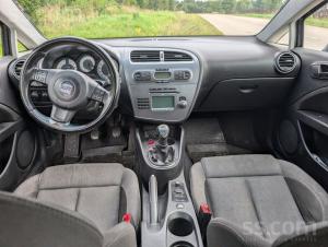 Black SEAT Leon 2008 in Riga, with an engine capacity of 2.00 L and mileage of 212 thousand km for 1950 €, photo 7 on AUTOMOTO.COM.LV