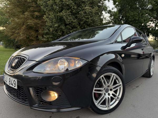 Melns SEAT Leon 2008 Kauņa, ar dzinēja tilpumu 1.97 L un nobraukumu 378 tūkst. km par 3500 €, foto 3 vietnē AUTOMOTO.COM.LV
