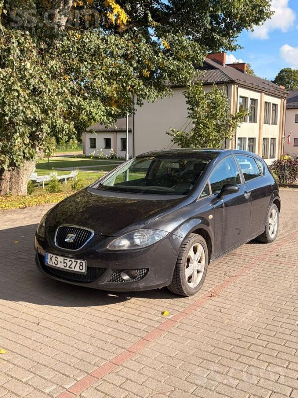 Black SEAT Leon 2008 in Preili, with an engine capacity of 1.90 L and mileage of 343 thousand km for 1700 €, photo 1 on AUTOMOTO.COM.LV