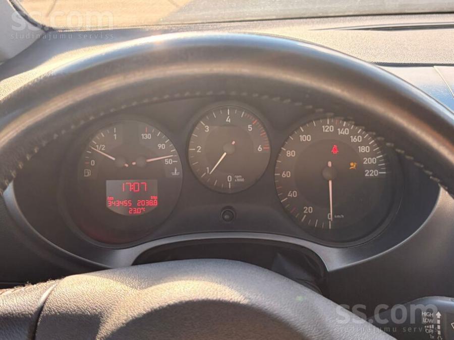 Melns SEAT Leon 2008 Preiļi, ar dzinēja tilpumu 1.90 L un nobraukumu 343 tūkst. km par 1700 €, foto 11 vietnē AUTOMOTO.COM.LV