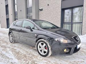 Melns SEAT Leon 2009 Kauņa, ar dzinēja tilpumu 1.90 L un nobraukumu 281 tūkst. km par 1950 €, foto 2 vietnē AUTOMOTO.COM.LV