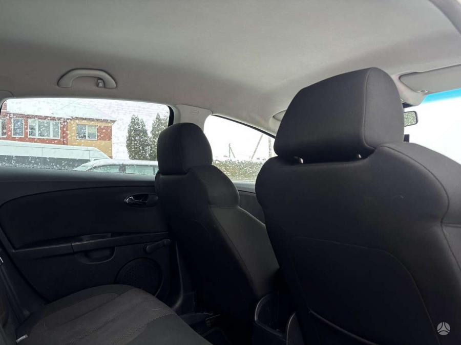 Melns SEAT Leon 2009 Kauņa, ar dzinēja tilpumu 1.90 L un nobraukumu 281 tūkst. km par 1950 €, foto 13 vietnē AUTOMOTO.COM.LV