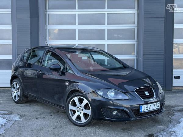 Melns SEAT Leon 2009 Panevēža, ar dzinēja tilpumu 1.90 L un nobraukumu 250 tūkst. km par 1450 €, foto 3 vietnē AUTOMOTO.COM.LV